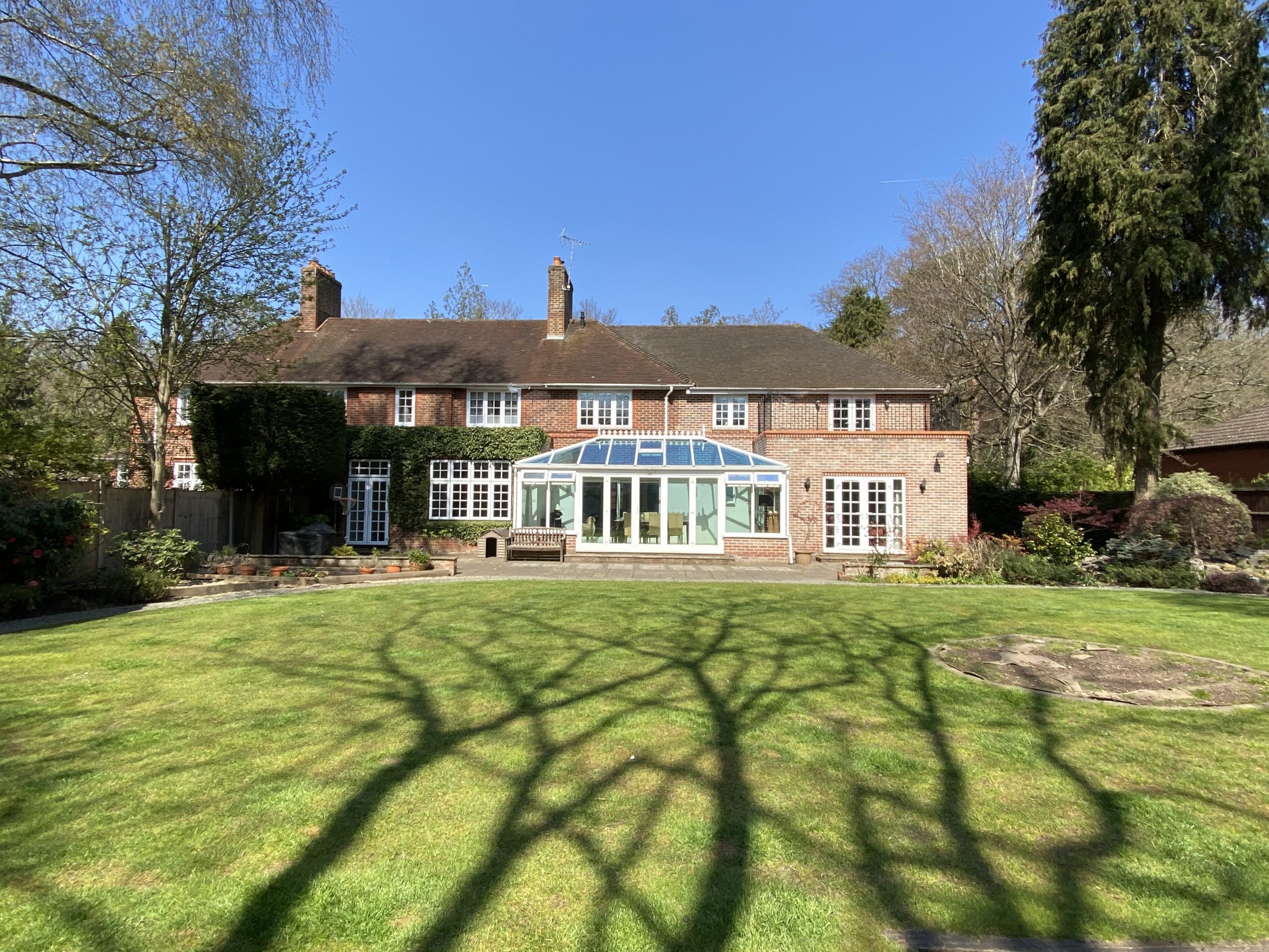 Foundations of Woking | Estate Agents in Woking : Property to Buy ...